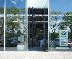 balance door pivot doors automatic | Bauporte | Bauporte Design Entrances